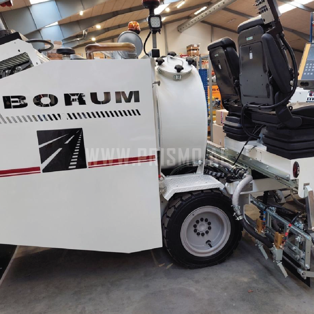 Our newly acquired BORUM road marking machine! - Prismo